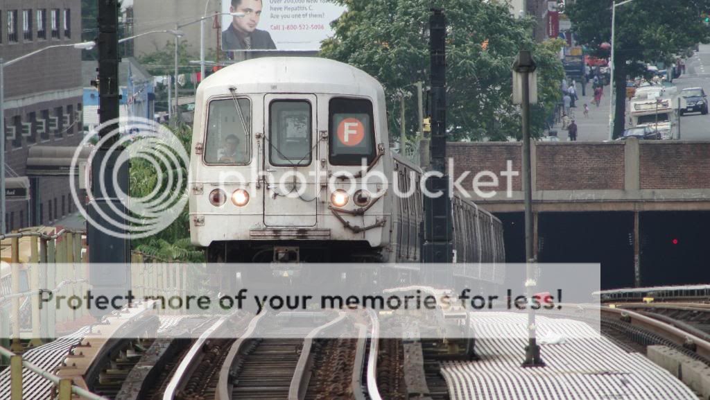 R46 F train stalls+video and railfan - New York City Subway - NYC ...