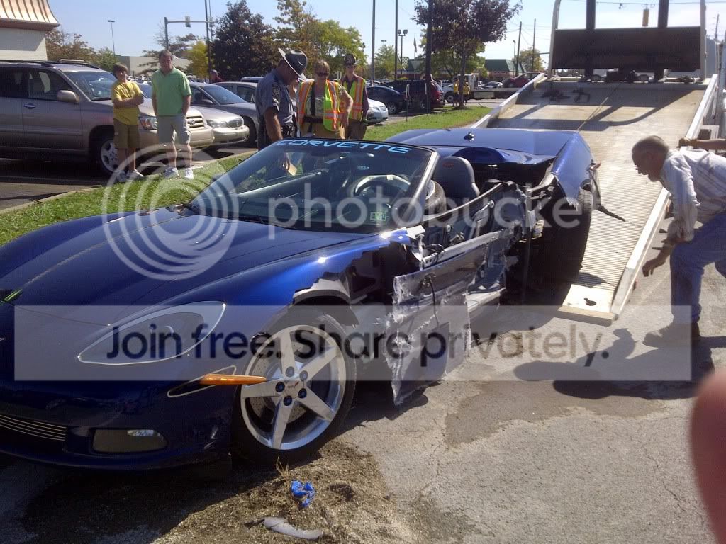 Post Pictures of crashed Corvettes. OH NO - Page 2 - CorvetteForum ...