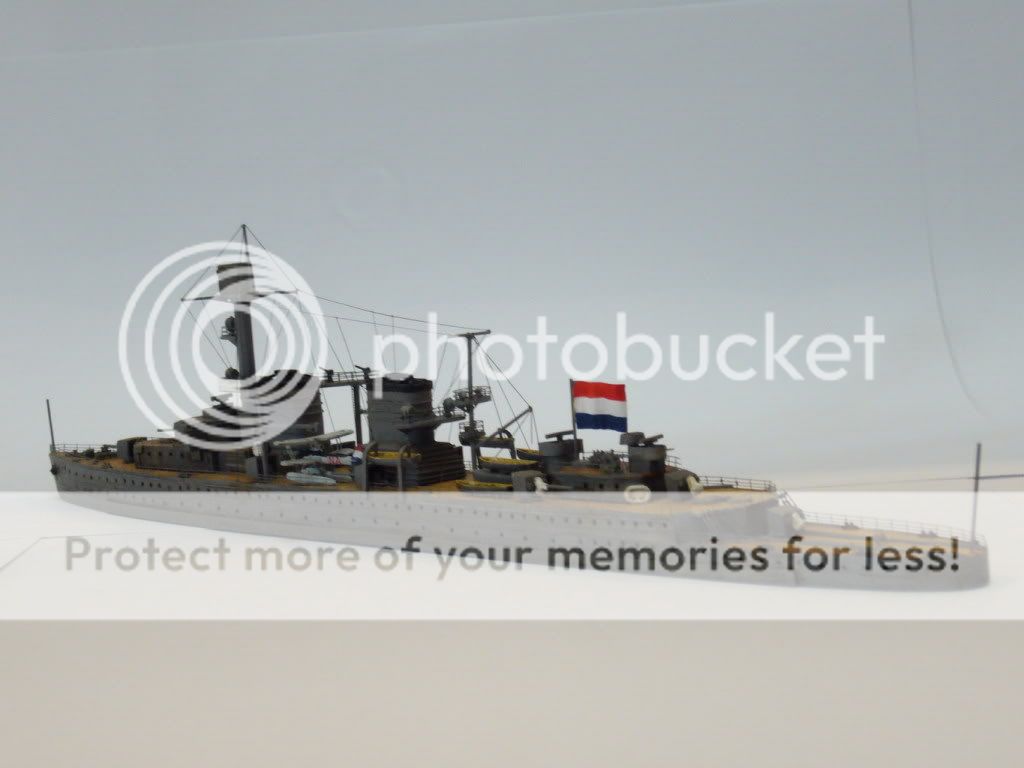 The Ship Model Forum • View topic - Dutch Light Cruiser Java (1/700 ...